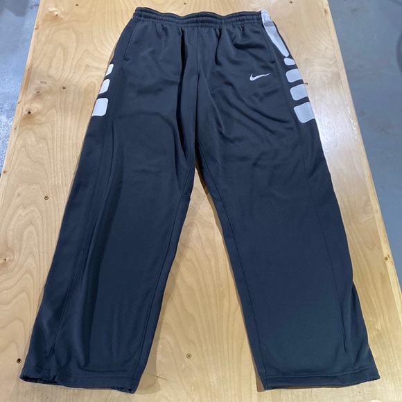 Nike | Pants | Nike Thermalfit Sweats | Poshmark